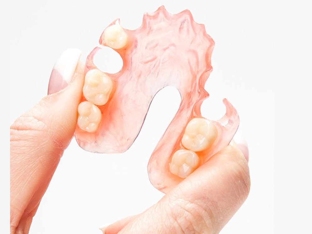 Dentures and Partial Dentures - Dental Implant Center