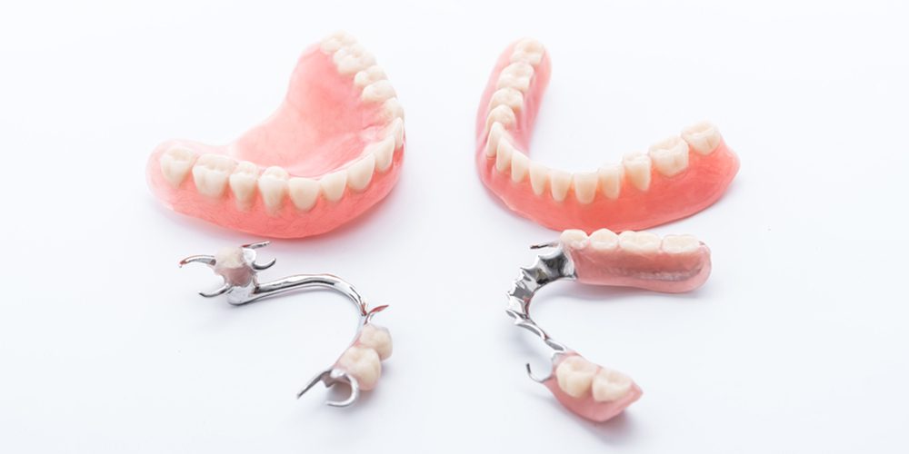 Dentures and Partial Dentures - Dental Implant Center