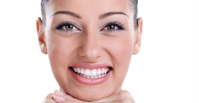 Only 1% of people with missing teeth get implants